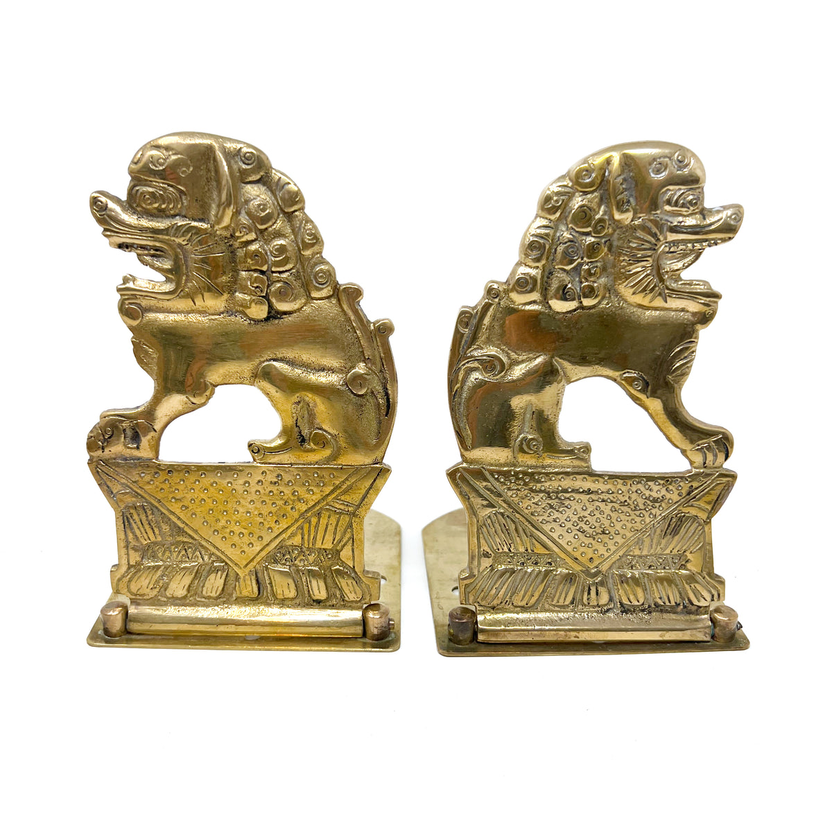 FOO DOG BOOKENDS – Old Flame Candle Co