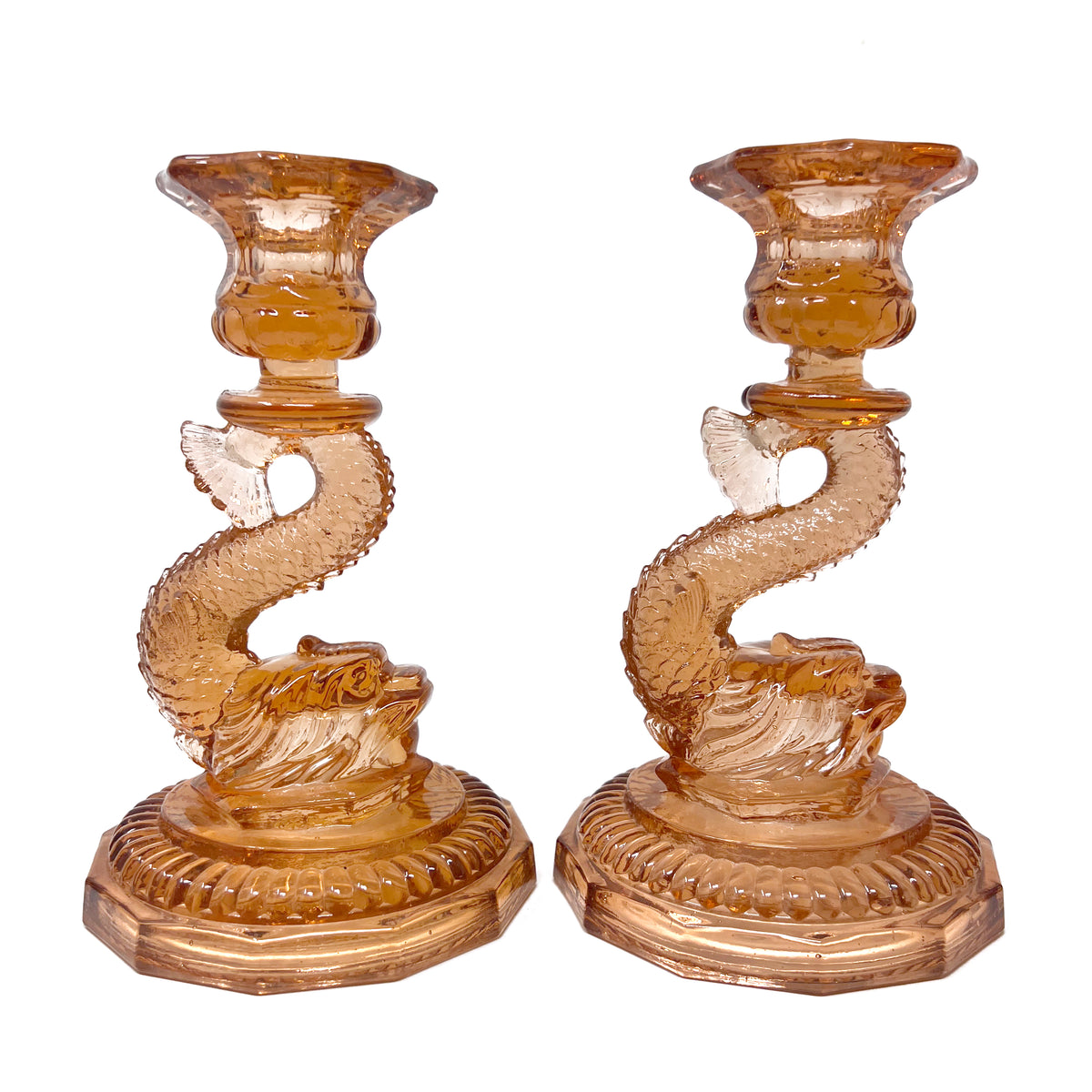 RAYA + SISU – Old Flame Candle Co